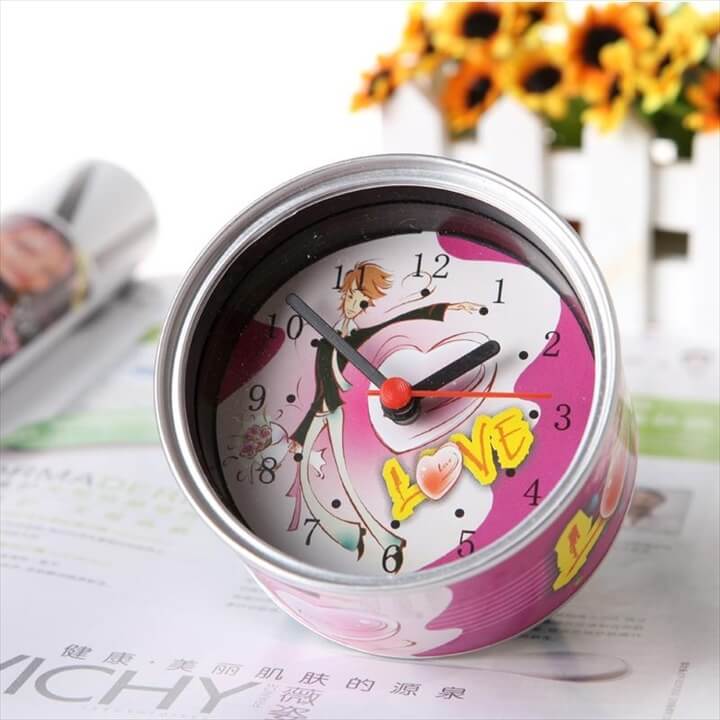 34 DIY Easy Tin Can Crafts Projects