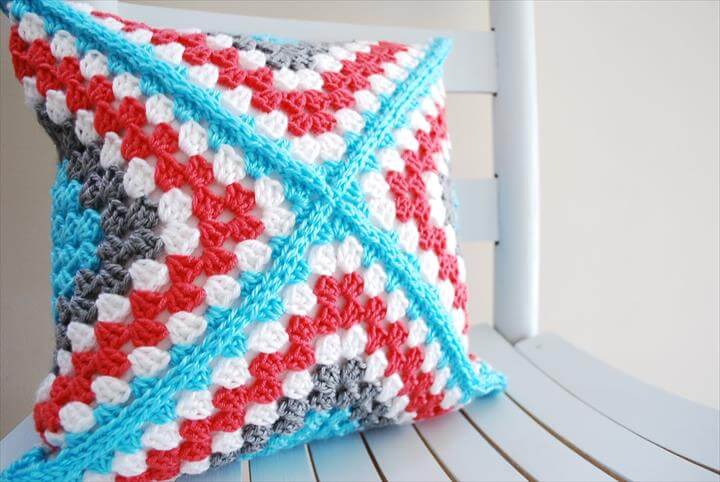 18 Beautiful Free Crochet Pillow & Cushion Patterns | DIY to Make