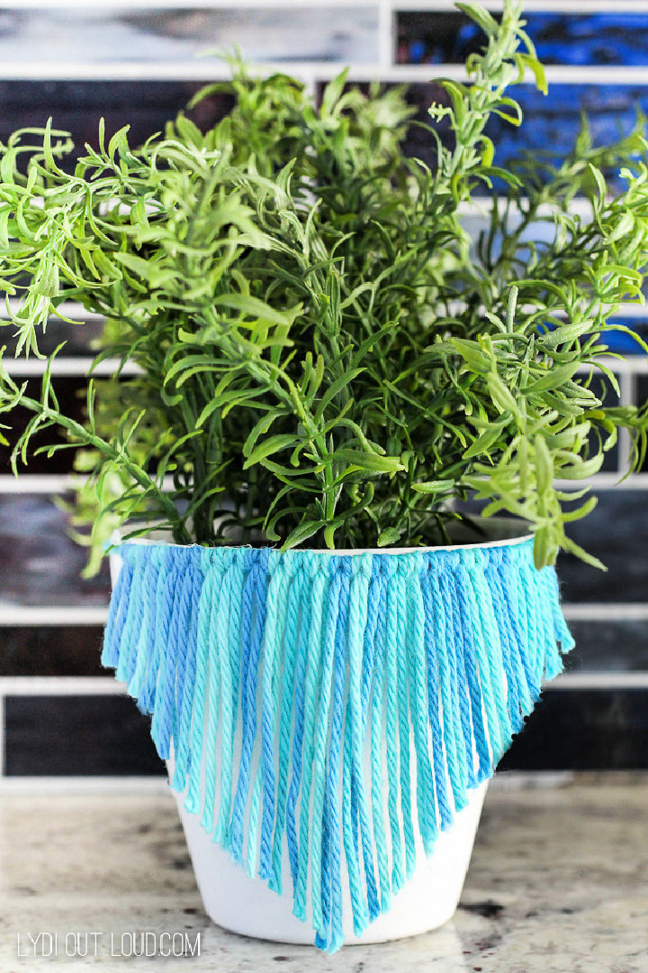 30 Macrame Patterns To Make Useful Things + {free printable}