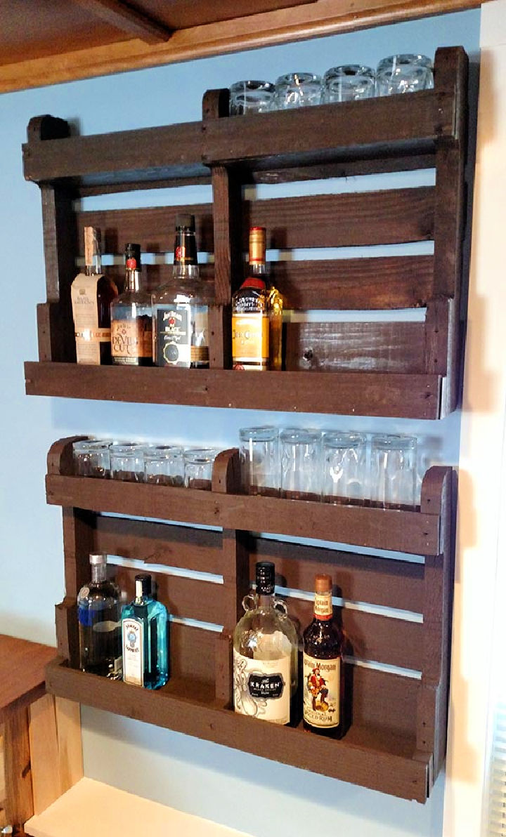 25 Best Pallet Shelves with Step By Step Plans {2021 Updated}