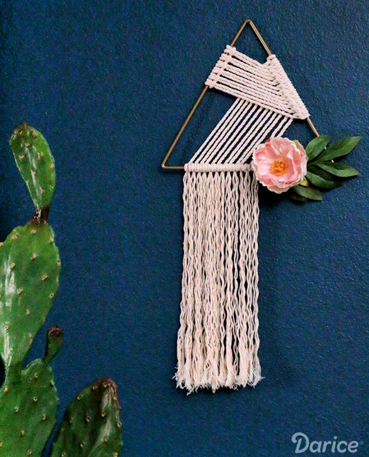 30 Macrame Patterns To Make Useful Things + {free printable}