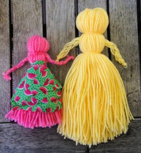30 Yarn Art And Crafts For Kids – DIY to Make
