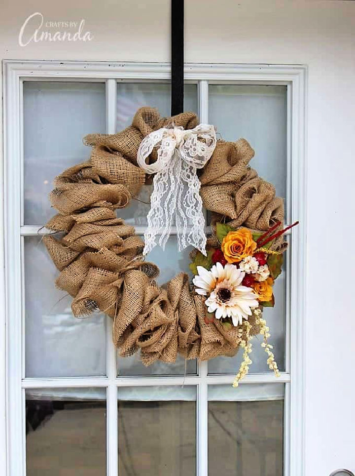 15 DIY Burlap Crafts and Home Decor Ideas - DIY to Make