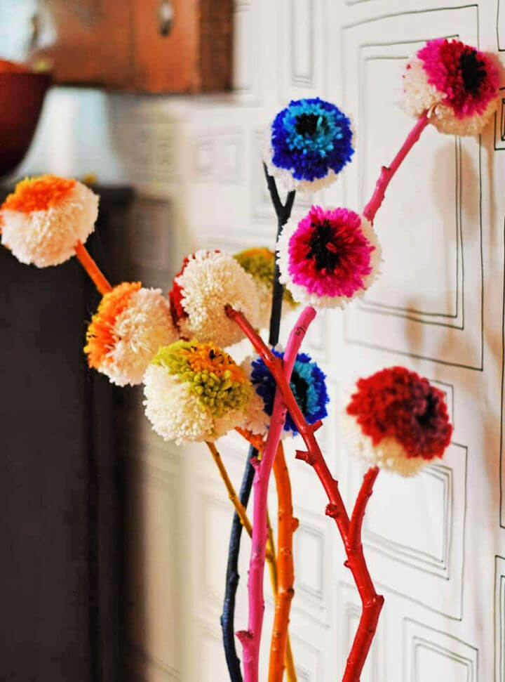 40 Pom Poms Crafts To Make At Home – DIY to Make
