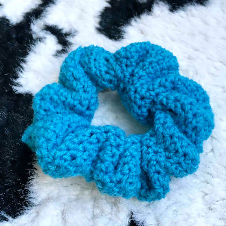 15 Free Crochet Scrunchie Patterns To Tie Your Hair Properly – DIY to Make